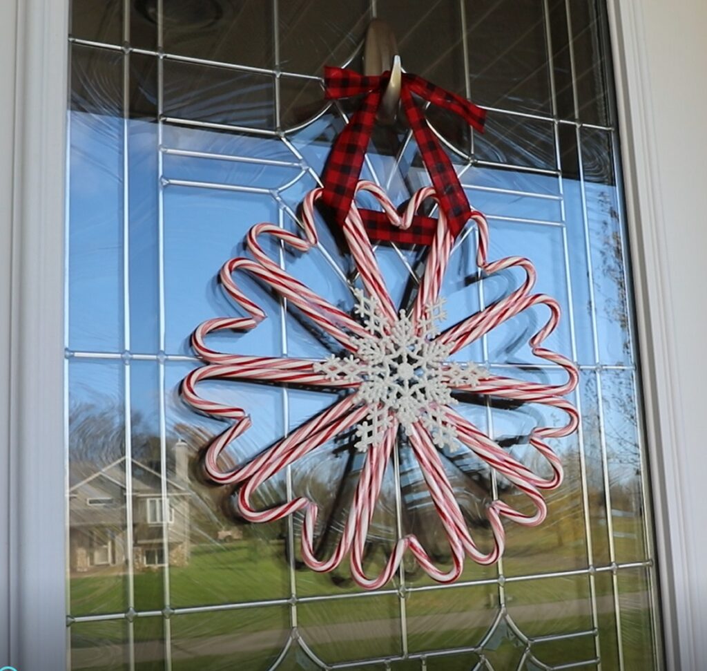 Candy Cane Wreath Craft For Christmas - Crafty Morning