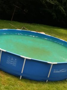 How to Clean Your Entire Pool with a Magic Eraser - Crafty Morning