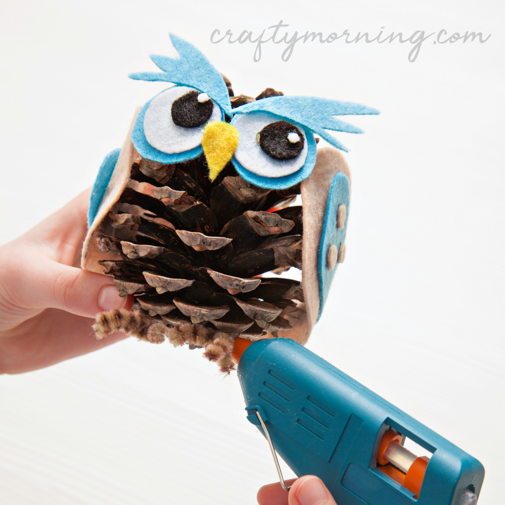 Pinecone Owl Craft - Crafty Morning