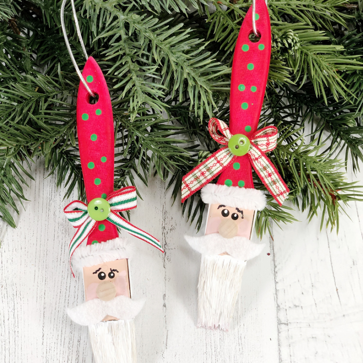 Paintbrush Santa Claus Ornaments - Crafty Morning