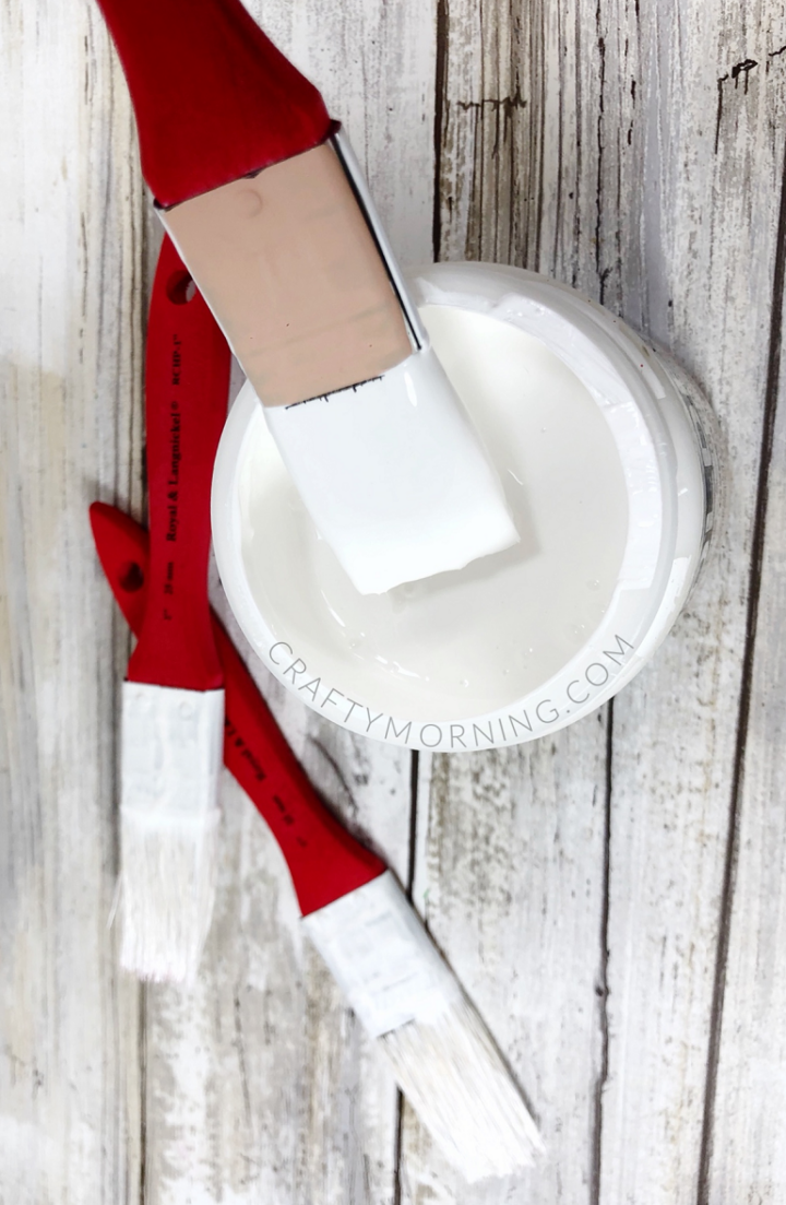 Paintbrush Santa Claus Ornaments - Crafty Morning