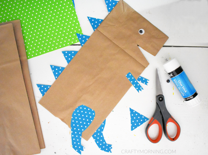 Paper Bag Dinosaur Craft (with Printable Template) - Crafty Morning