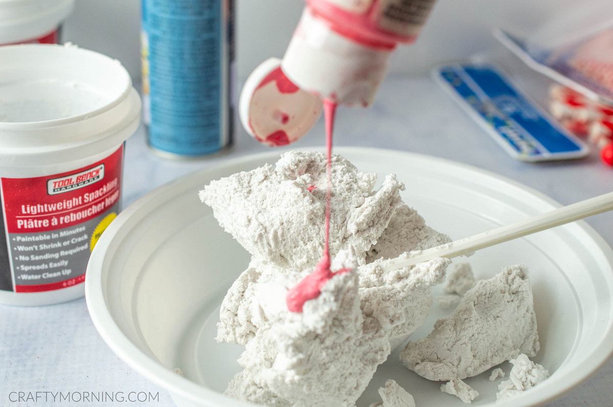 Valentine Faux Desserts Using Spackle - Crafty Morning